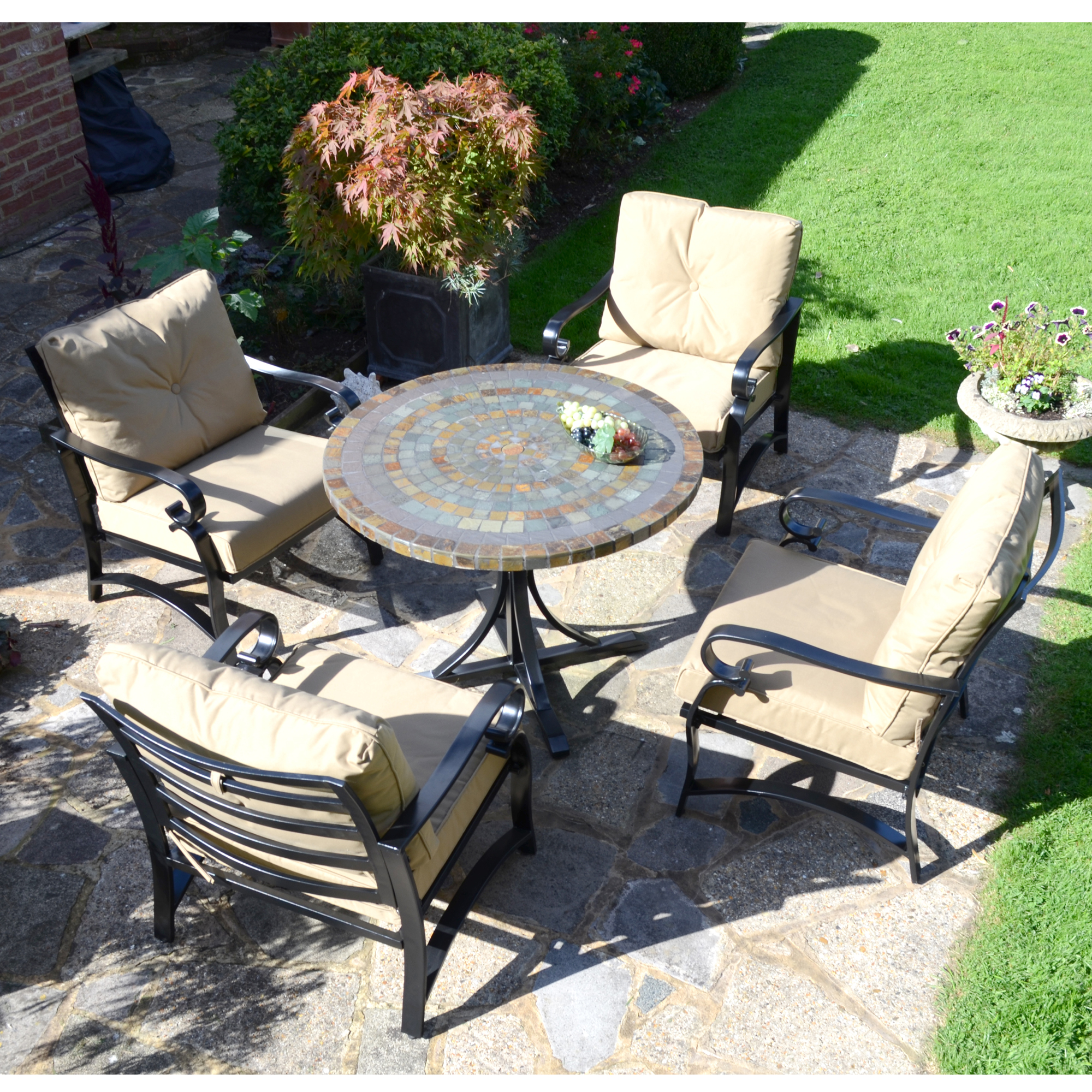 Monterey Dining Table with 4 Windsor Lounge Chair Set - Europa Leisure (UK)